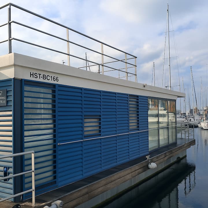 Hausboot Sonnenwelle Mit Dachterrasse In Flensburg - Flensburg