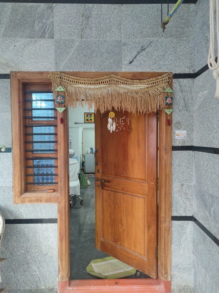 Small Little Space Which Will Make U Feel @ Home - Shivamogga