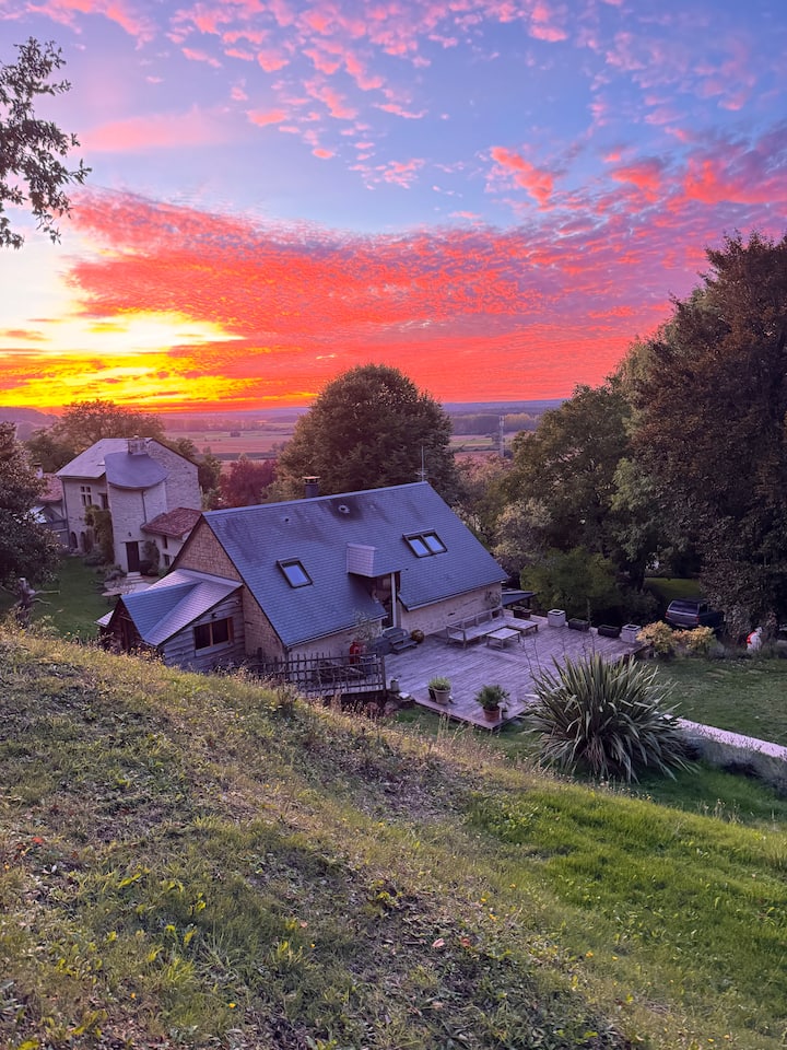 Futuroscope Grange Atypique Et Sa Piscine Privee - Frankreich