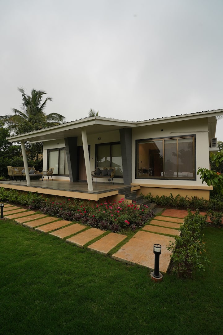 Pet-friendly Home W/ Kids Room And Peace Garden - Trimbak