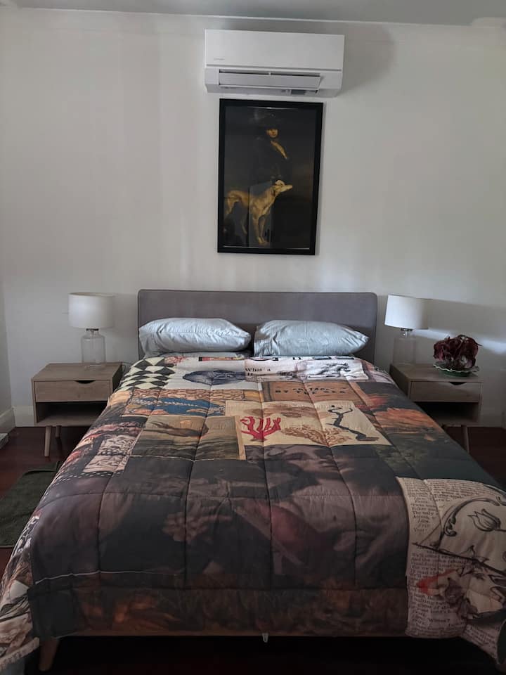 Welcome To Your Bespoke Cottage - Geraldton