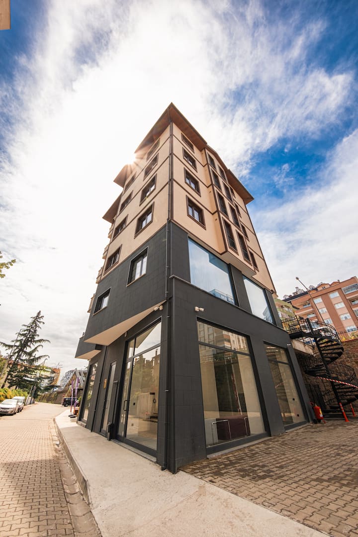 4+1 Balkonlu Deniz Manzaralı Daire - Akçaabat