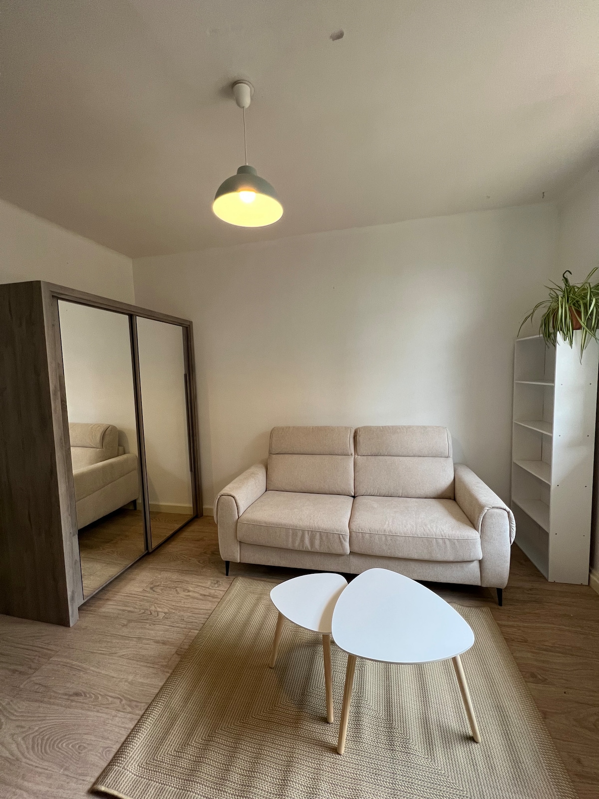 The little refuge - Apartments for Rent in Perpignan, Occitanie, France ...