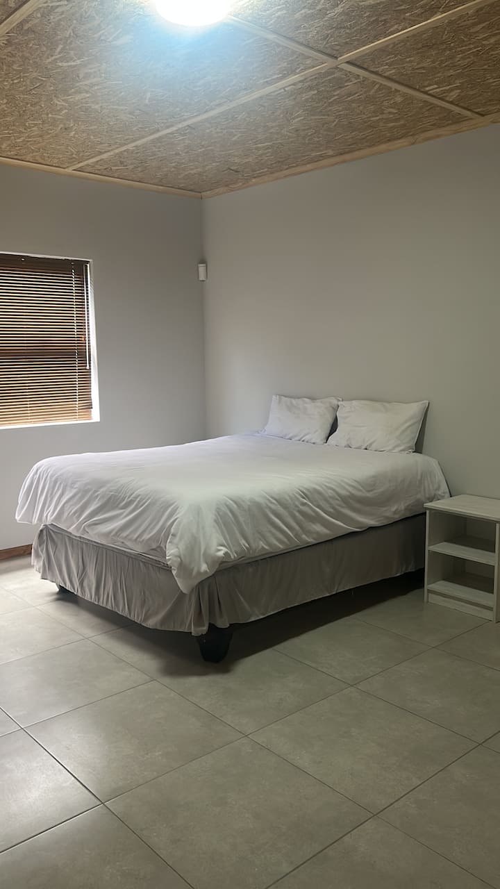 Spacious Flat For Family. - Springbok