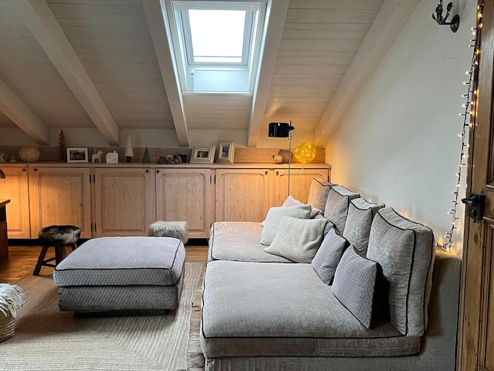 Splendido Trilocale In Centro Storico Con Box Auto - Bormio