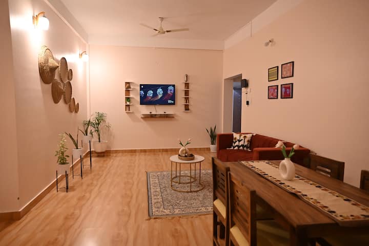 Uptown Escape Homestay - Jorhat