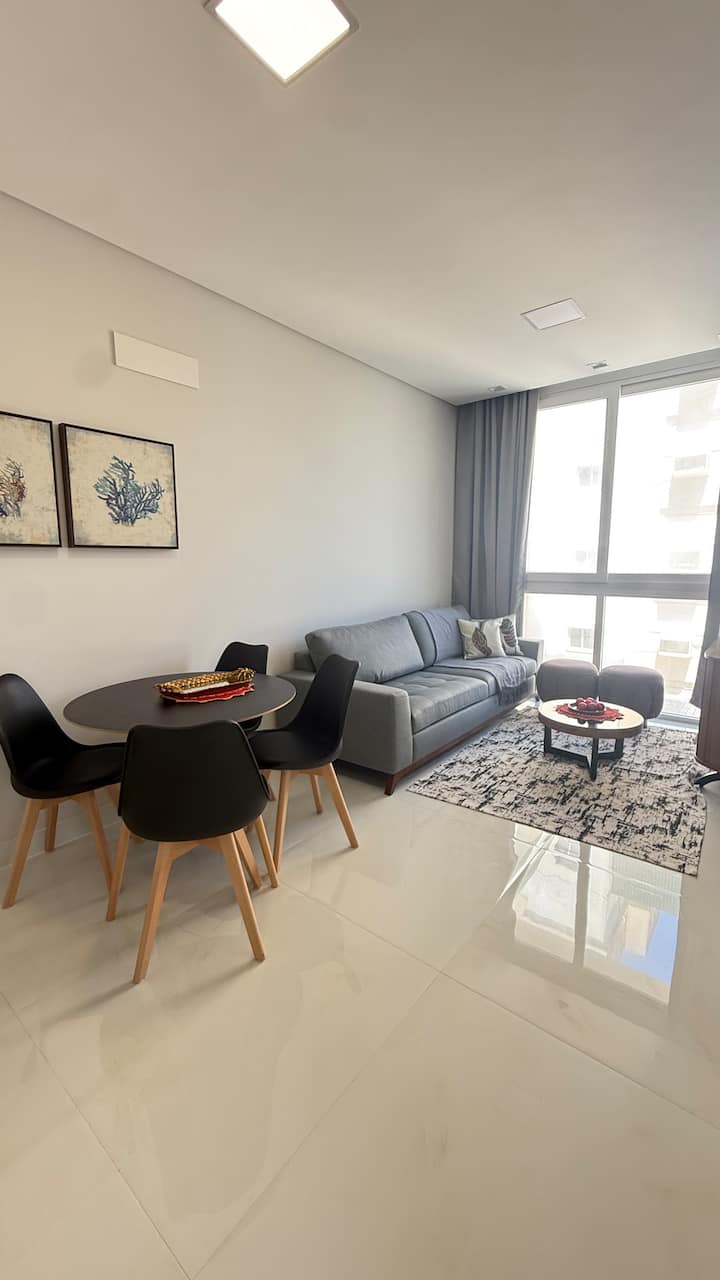 Apto Aconchegante Com Suíte E Box - No Centro - Capão da Canoa