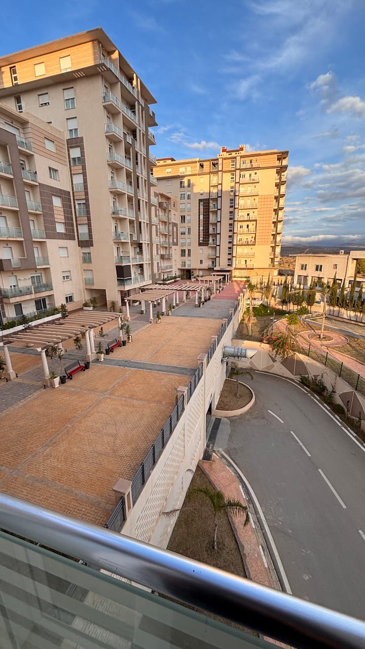 Appartement En Résidence Sécurisée - Constantine