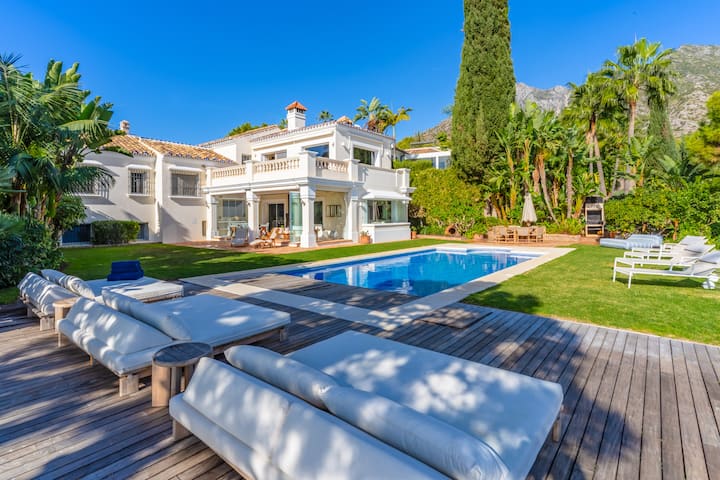 Villa Panda Sea Views & Heated Pool In Marbella - Marbella