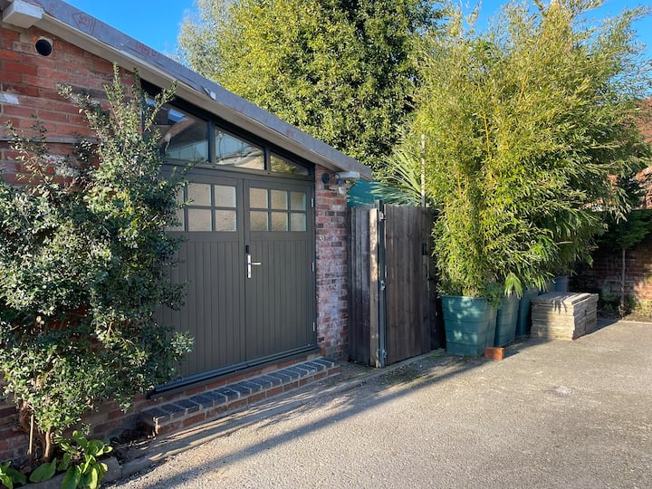 Stylish Studio Flat With Parking Close To The City - Northam - Southampton