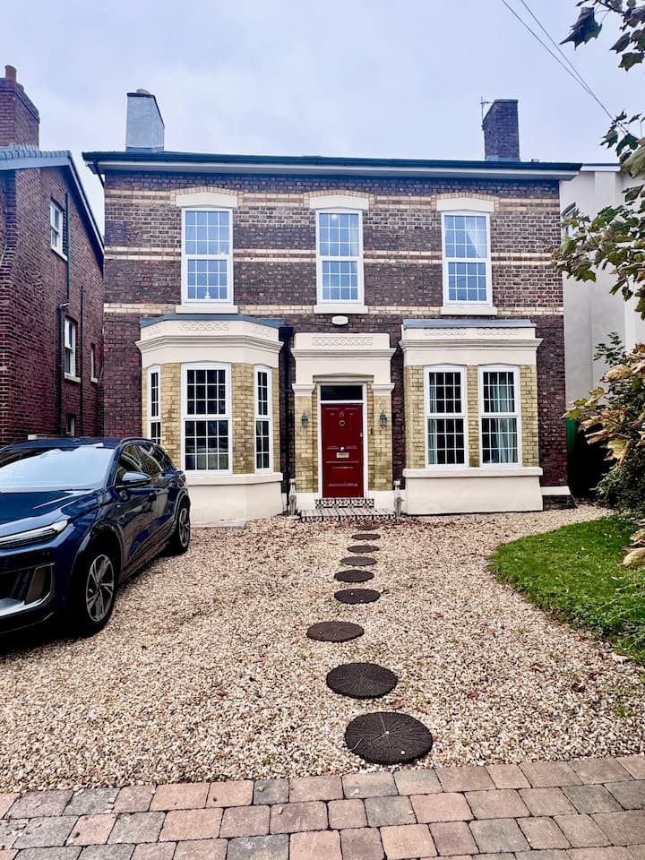 Stylish 6 Bed-12 Guest Available For The Open 2026 - Formby