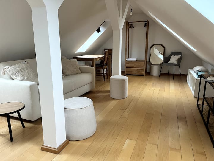 Base Cologne. Your Urban Place To Stay. - 쾰른