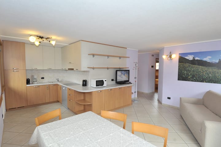 Quadrilocale "Chalet Agnese" Vicino Agli Impianti - Livigno