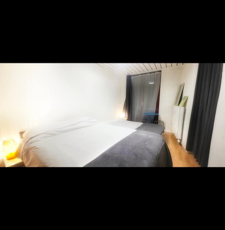 26 Bis Sentier, Apt Droit, 2 Lits Doubles Montreux - Montreux