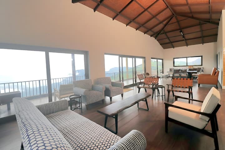 3bhk Hill View Villa | In The Clouds - Coonoor