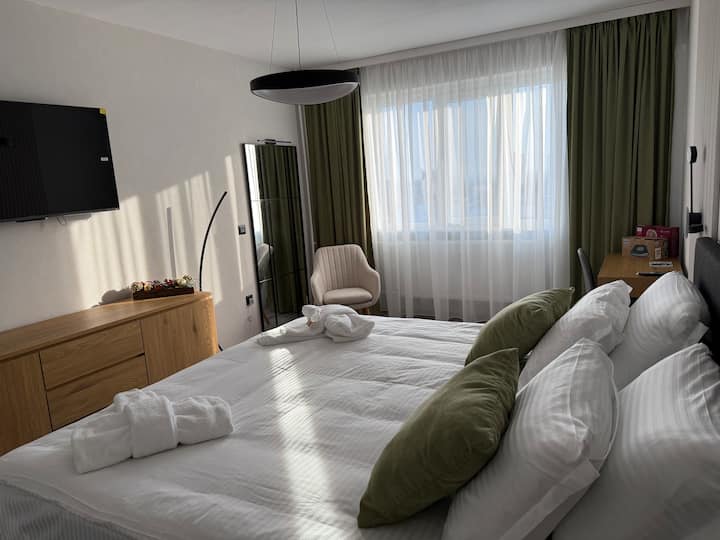 T&h Center Sliven - Sliven