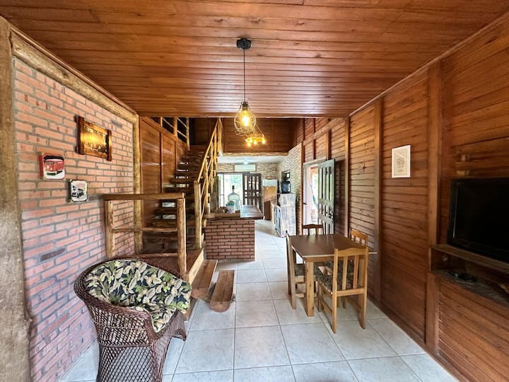 Conforto, Estilo Rústico E Natureza Em Um Só Lugar - Indaial