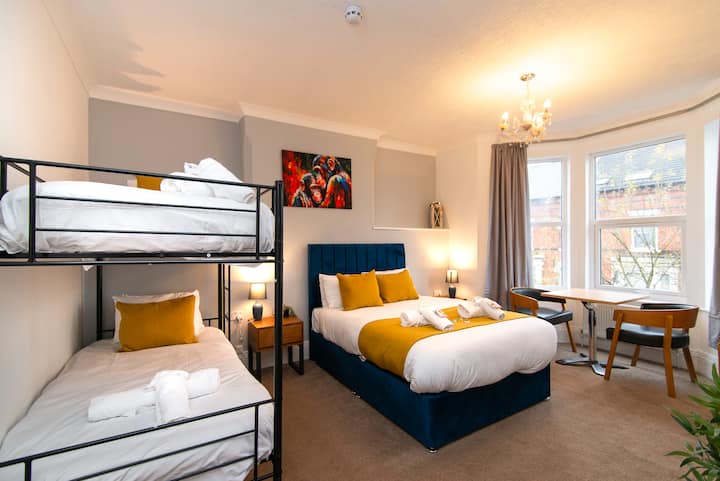 The Linden Leaf Self Check In Family Rooms - ノッティンガム