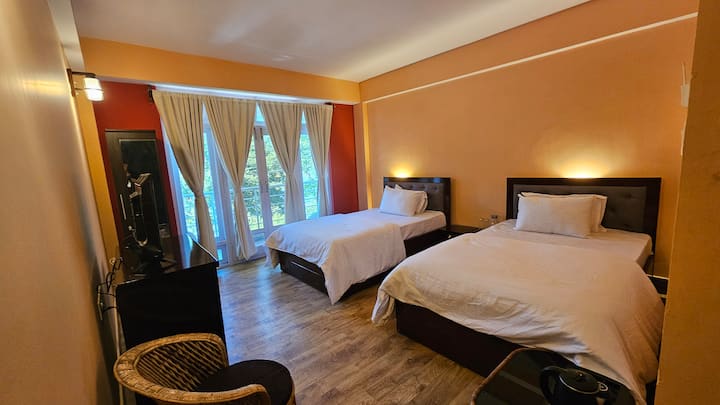 The Bhagirathi Grandeur
"Your Home In Mountain" - Pelling