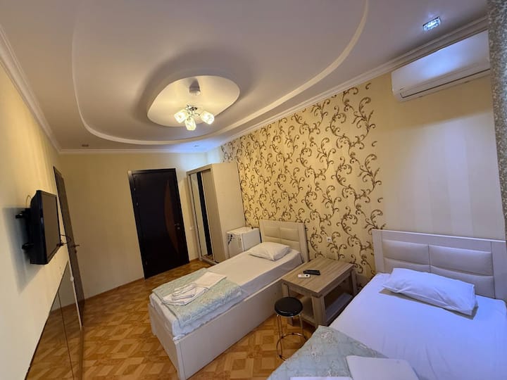 Hotel Villa Victoria Is Comfort Place For Guests - Tbilisi