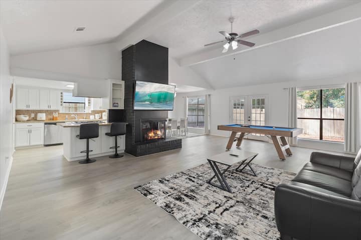 The Woodlands Hidden Gem - The Woodlands, TX