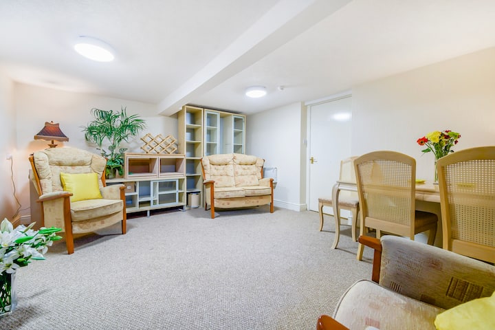 Ambleside Studio Basement Apartment - Grasmere