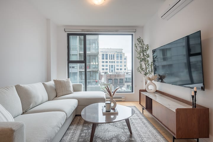 Beautiful 1 Bedroom Condo In Old Montreal - Montreal