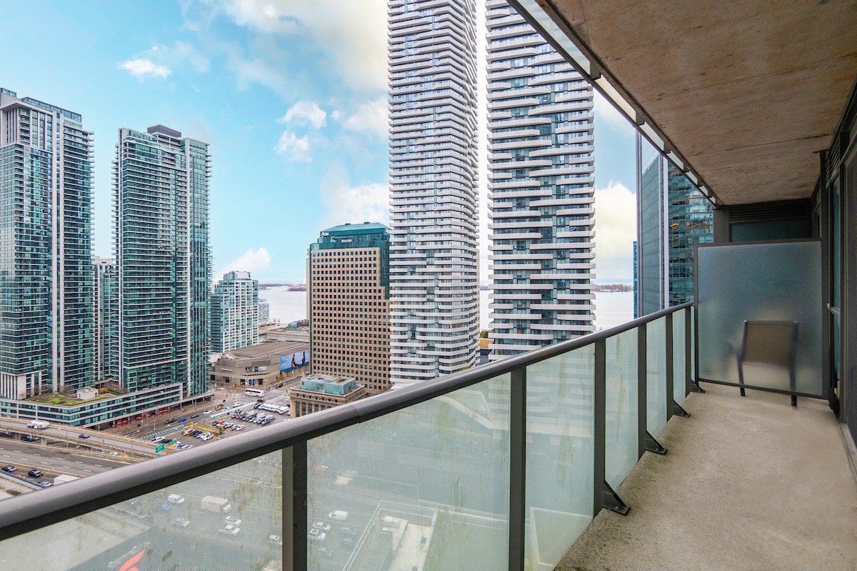 2 BR Condo at Maple Leaf Square - Long Term Stays - Condominiums for ...