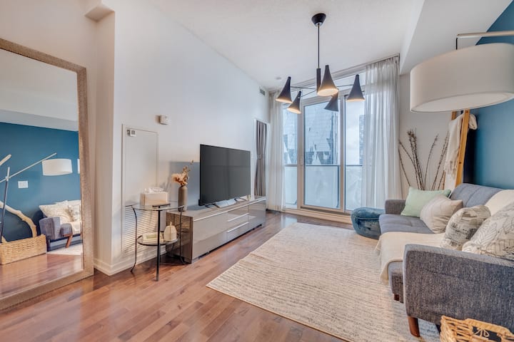 2 Br Condo At Maple Leaf Square - Long Term Stays - Toronto