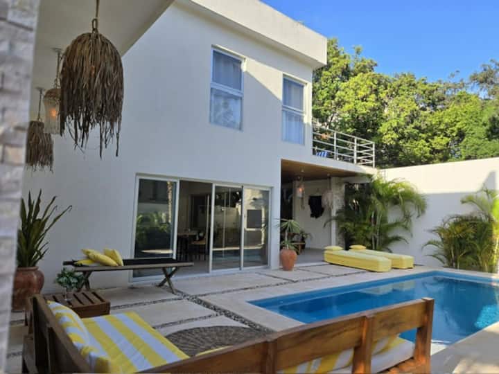 Villa Brooklyn - Large Pool/bikes/concierge - Tulum
