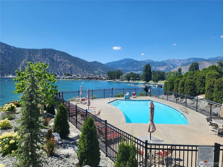 Waterfront 2bd/2ba Wapato Point’s Best Location - Manson, WA