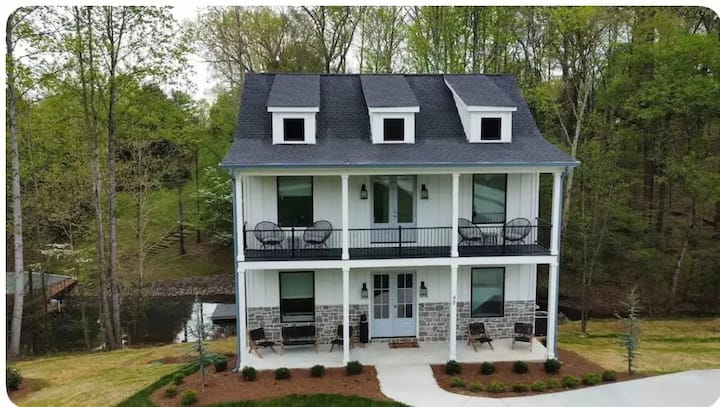 Spring Fun, Fishing, & Fire Pit. Cove Sweet Cove! - Lynchburg, TN