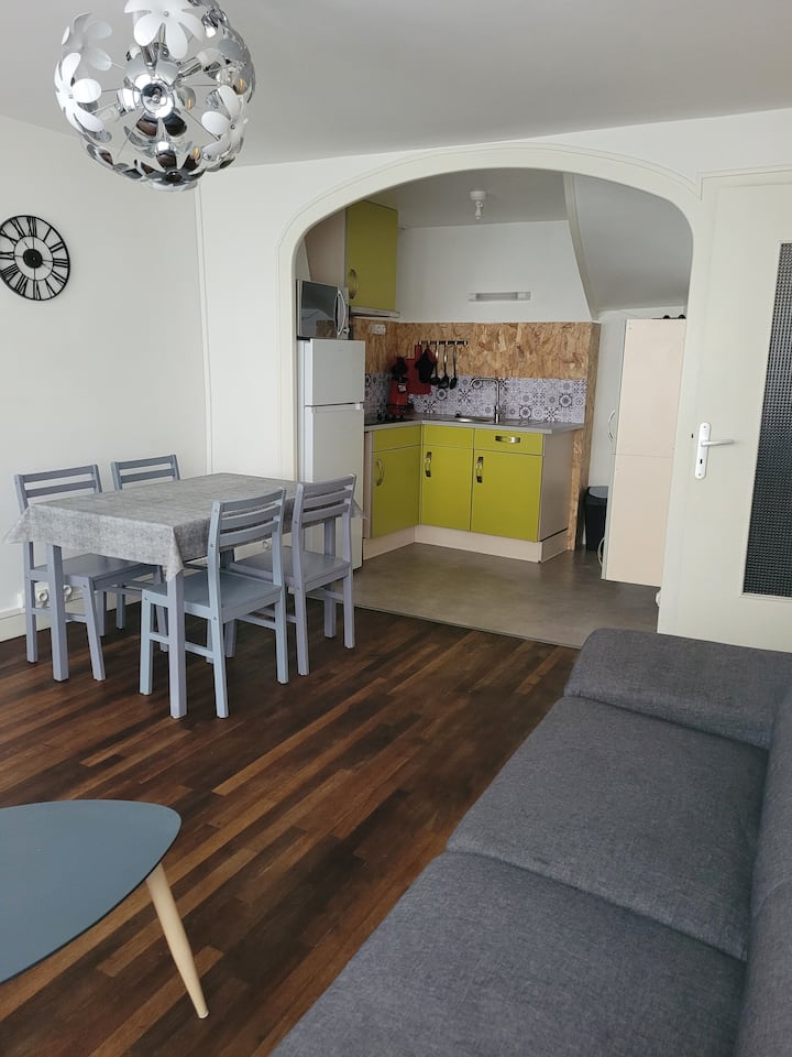 Maison De Ville Au Cœur Du Bourg - Chauvigny