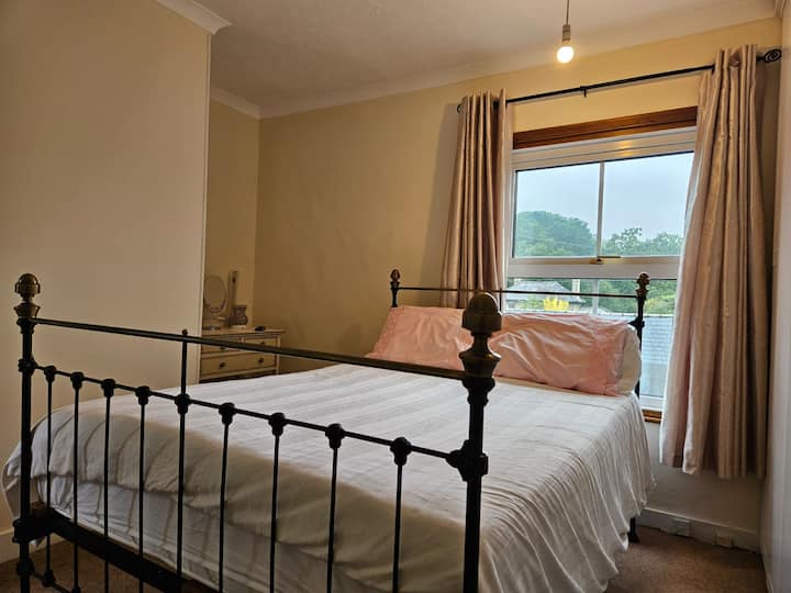 Gainsborough Room, Salisbury Terrace, Sudbury - Long Melford