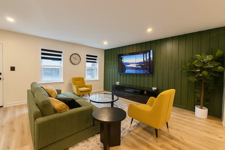 Modern 4br W/ Rooftop Deck, Garage, Near Stadiums - Pittsburgh