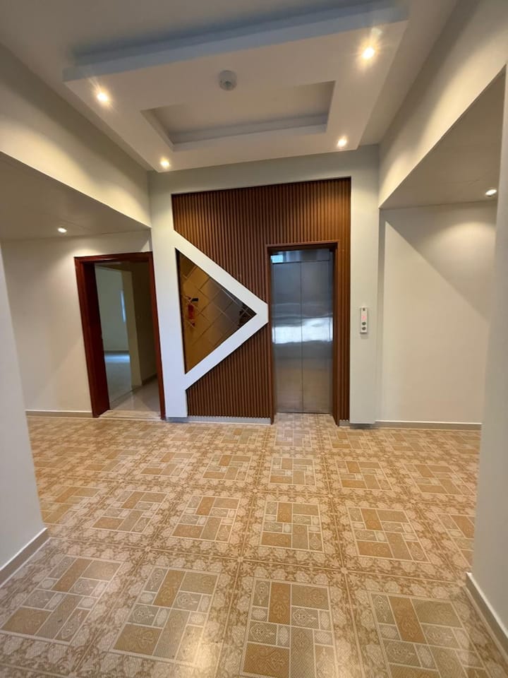 Modern Studio With Full Kitchen And Bath - Abu Dhabi