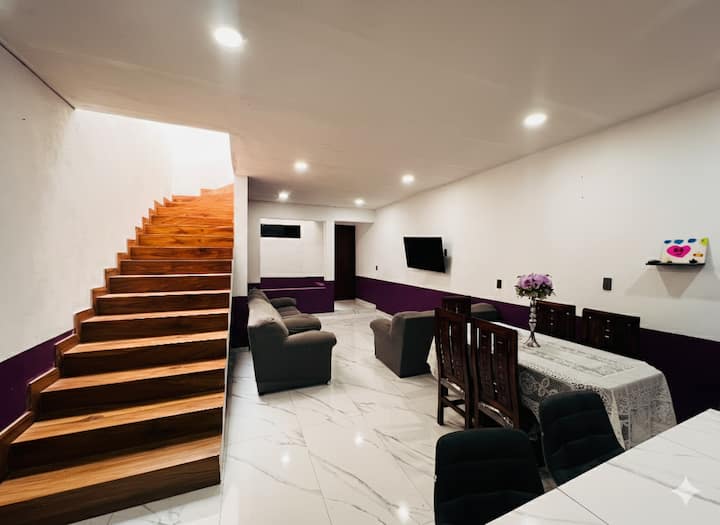 Casa Familiar Con 4 Recámaras Y Cochera Cerca Hp - Tonalá