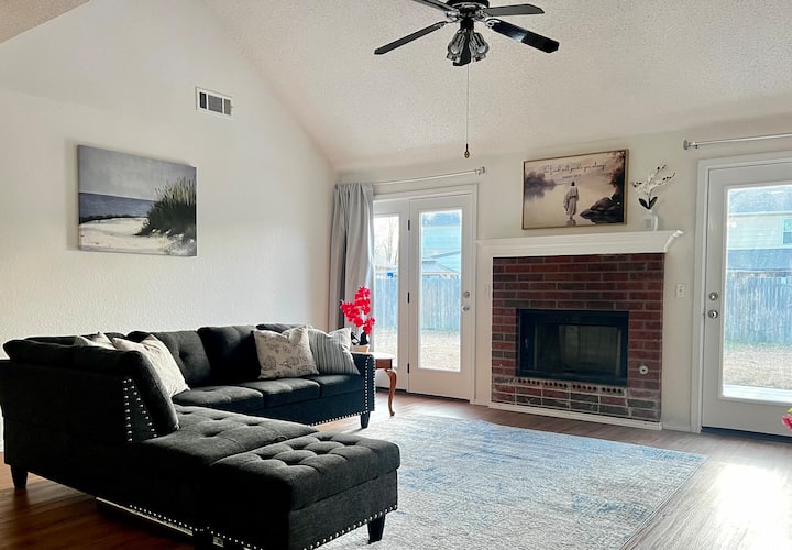 Home In Tulsa - Tulsa, OK