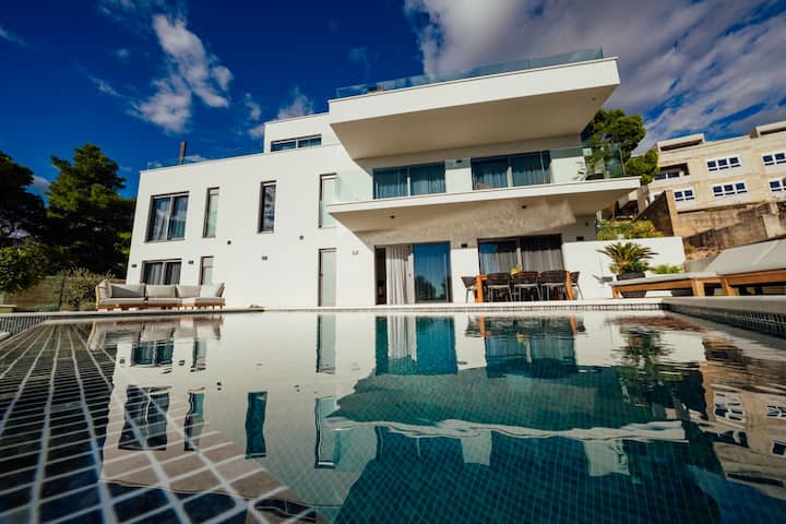 Luxury Villa Harmony Brela 5bdr,pool, Jacuzzi & Ac - Brela