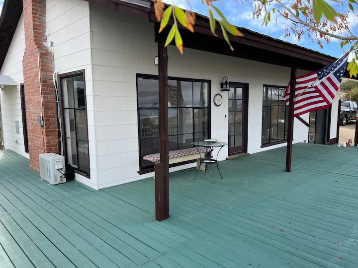 Little Cabin In The Hills - Little Rock Lake, Juniper Hills