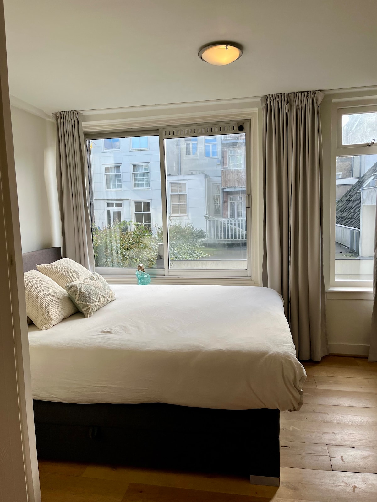 Authentic Bright Jordan apartment - Apartments for Rent in Amsterdam ...