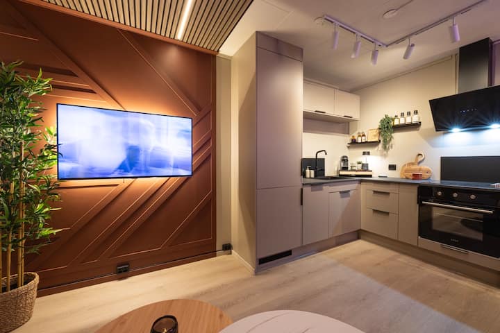 Nordic Nook - Moderne Sentrumsleilighet - Alesund