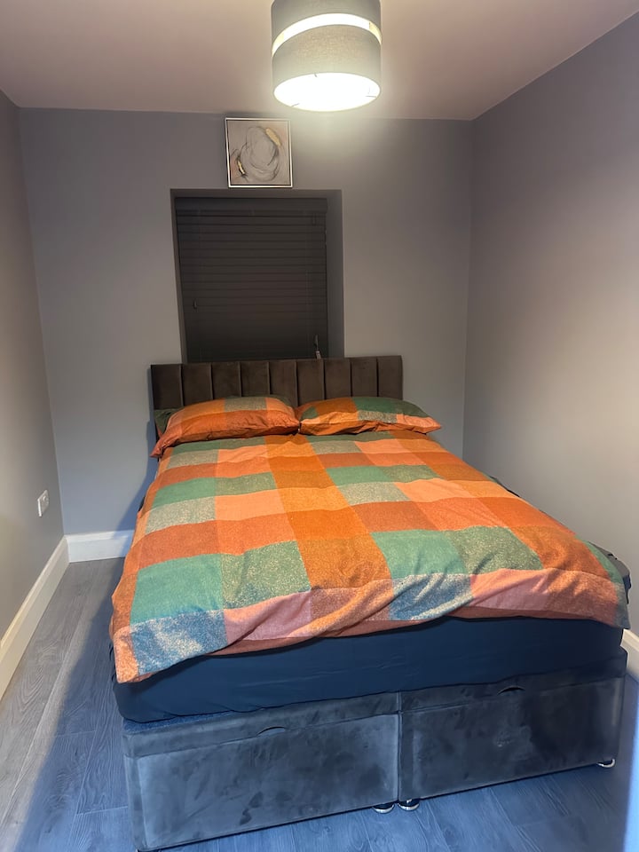 Cozy Double Room With Kitchen - Cork (Ireland)