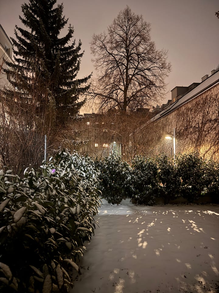 Vienna Ceker - Vienna