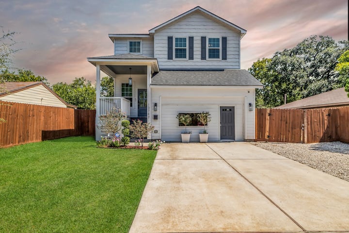 New 5 Bed - Large Deck - Bbq - Garage Loft - Pets - Houston, TX