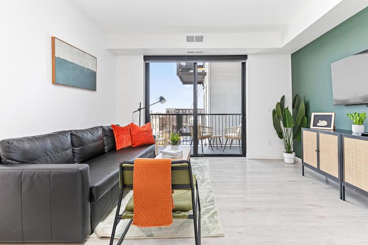 1 Bed |Balcony| Near Down Town - Edina, MN