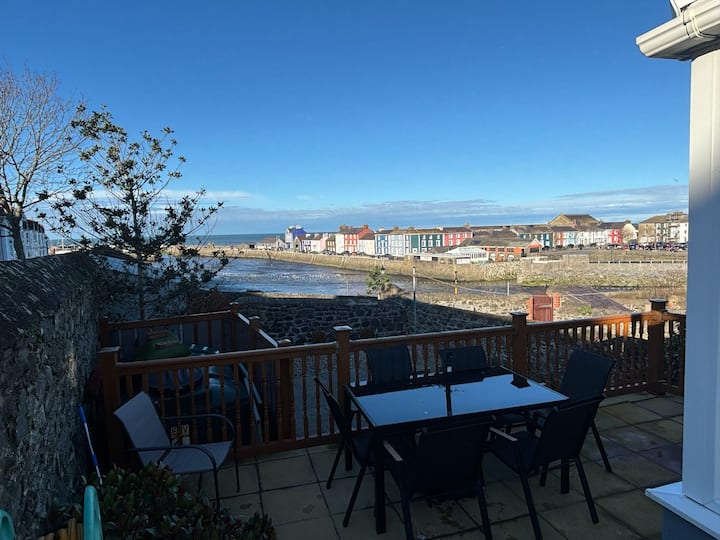 Bronallt House In Aberaeron - Aberaeron