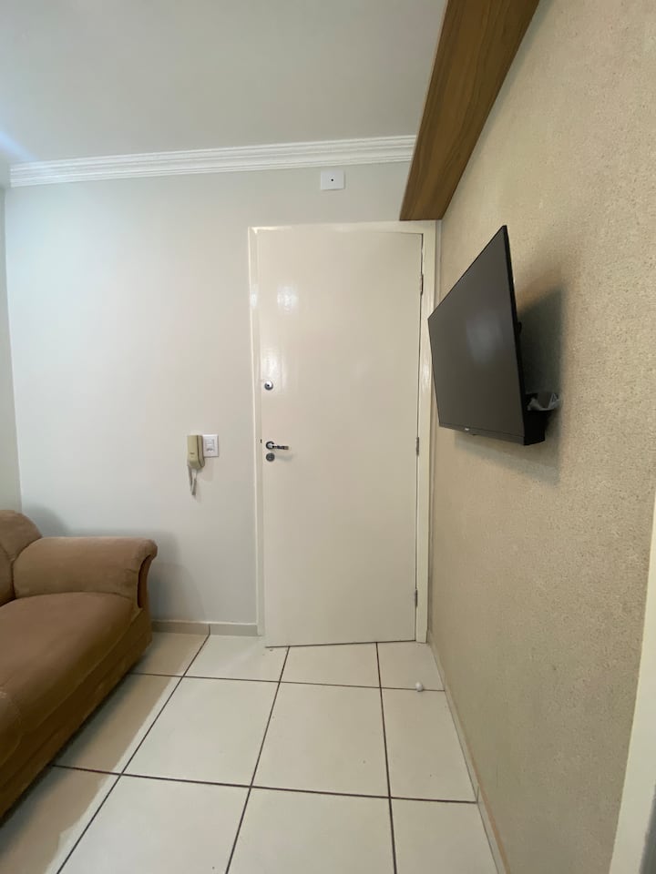 Apto Próximo A Uem - 