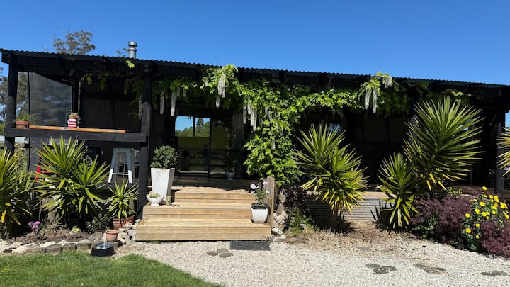 Wildflower House On The Cycle Trail - Motueka