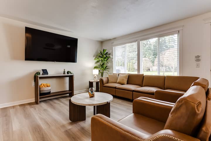 Tracktown Retreat Centrally Located Near Uo - Eugene, OR